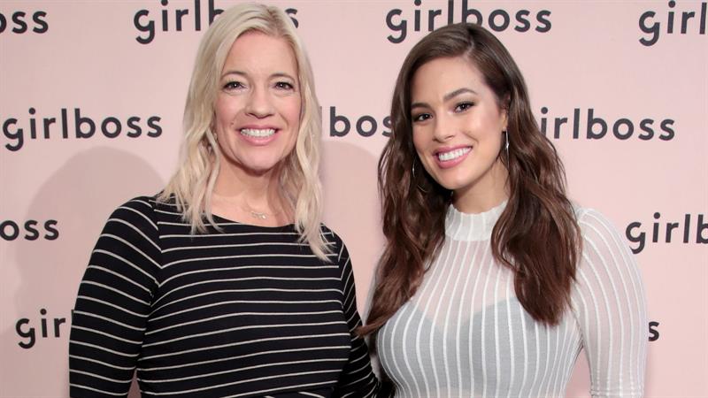 Ashley Graham & Mom Linda Graham Flaunt Their Curves In New Swimsuit ...