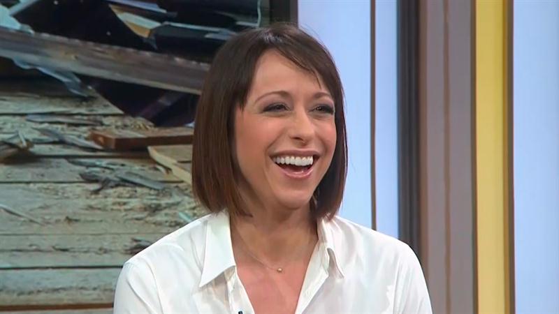 'Trading Spaces' Host Paige Davis Says She Cried At Her First Key Swap ...