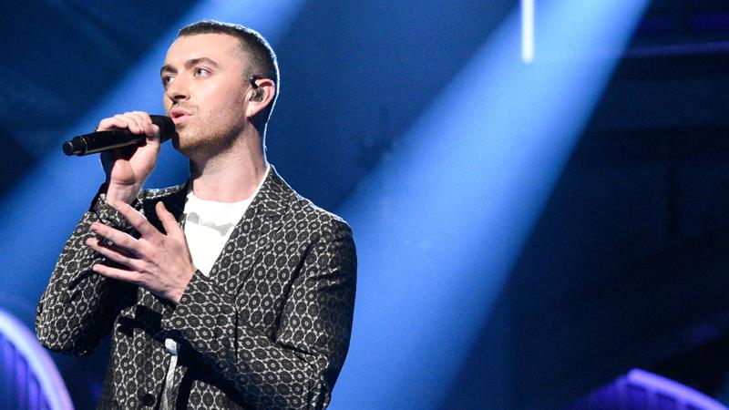Sam Smith Opens Up About Gender Identity, Sexuality: 'I Don't Know What ...