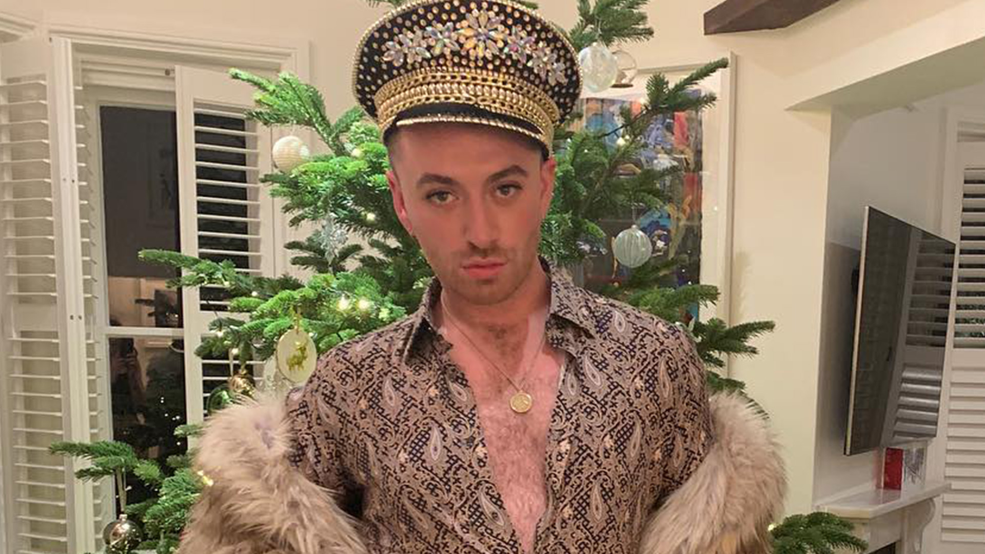 Sam Smith Shows Off Fit Figure In Festive Holiday Snap | Access