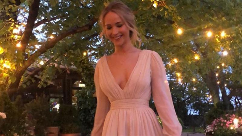 Jennifer Lawrence Gives Off Serious Bridal Vibes At Engagement Party ...