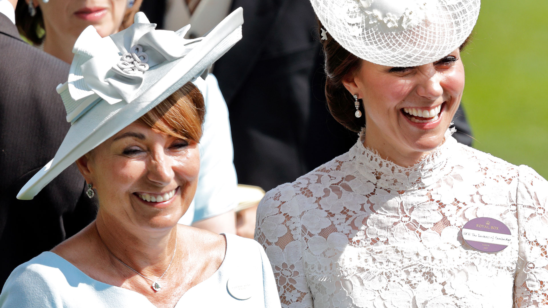 Kate Middleton's Striking Resemblance To Mom Carole Sparks Royal Frenzy ...