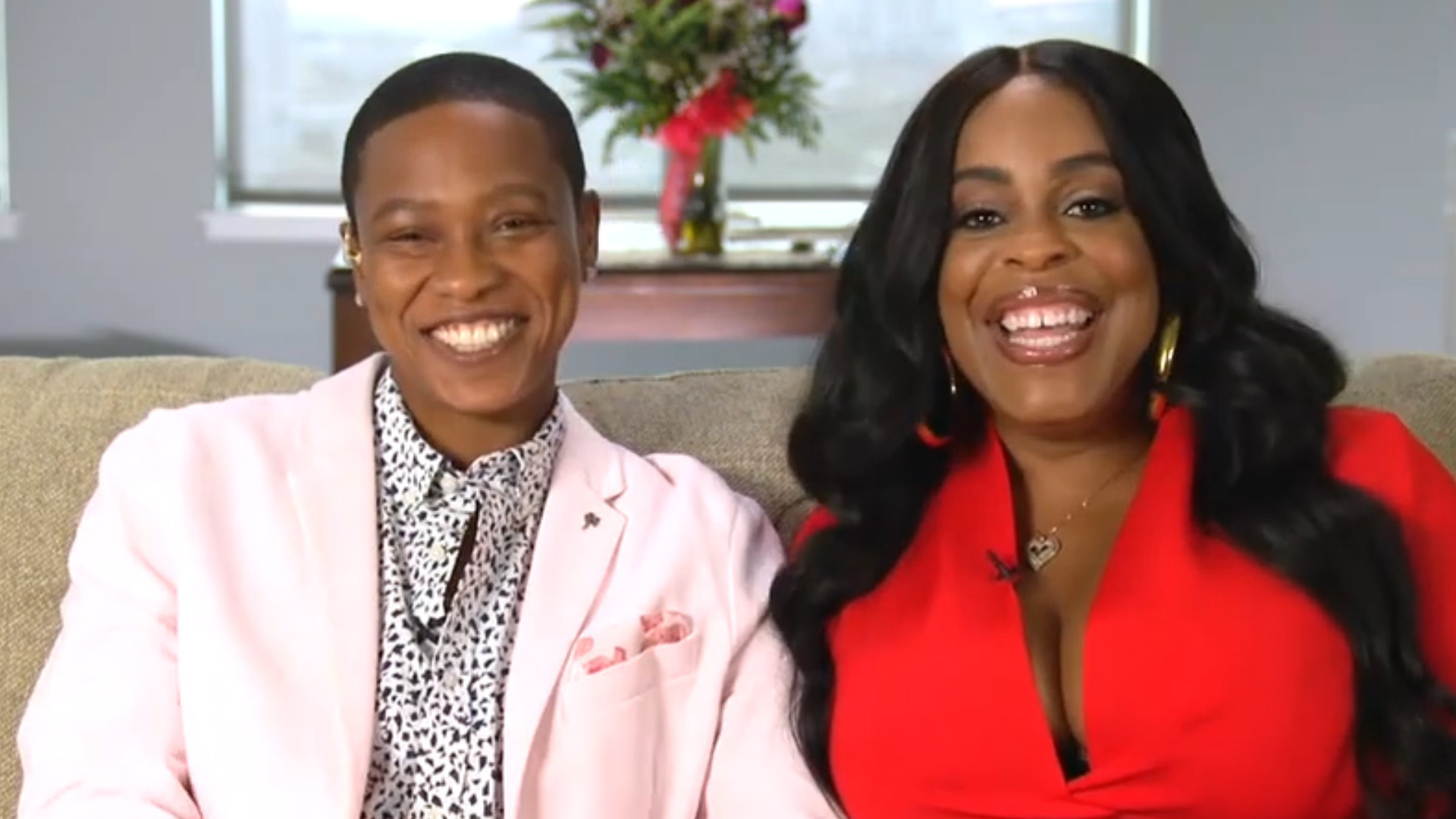 Niecy Nash & Jessica Betts Open Up About Their Surprise Romance | Access