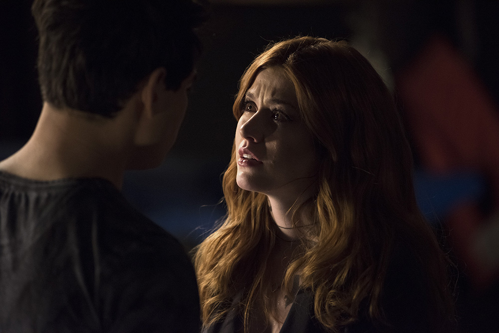 'Shadowhunters': Scenes From 'A Problem With Memory' | Access